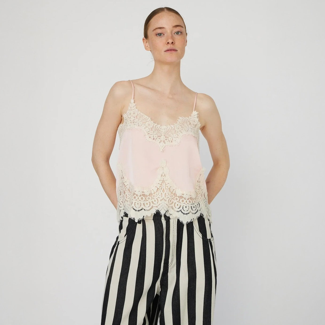 Cavells | Stella Nova Delicate Lace Top in Kiss Rose