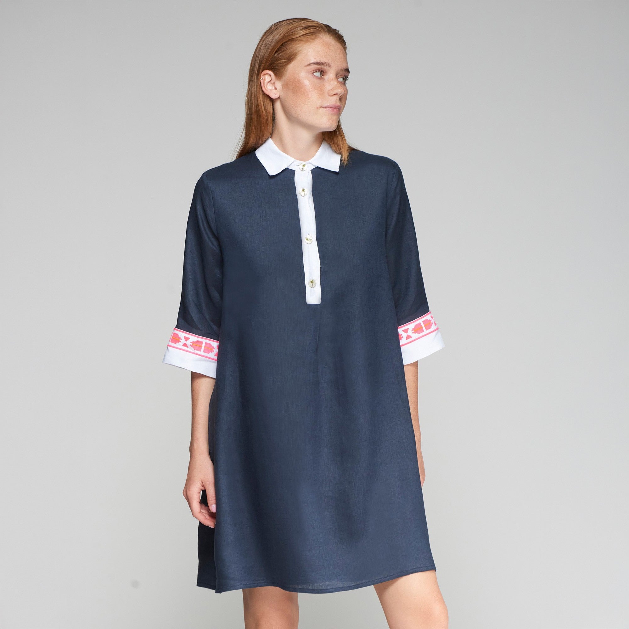Cavells | Vilagallo Miranda Linen Embroidered Sleeve Dress in Navy